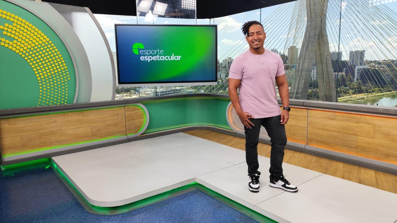 Luiz Teixeira estreia no Esporte Espetacular SP com novo cenário